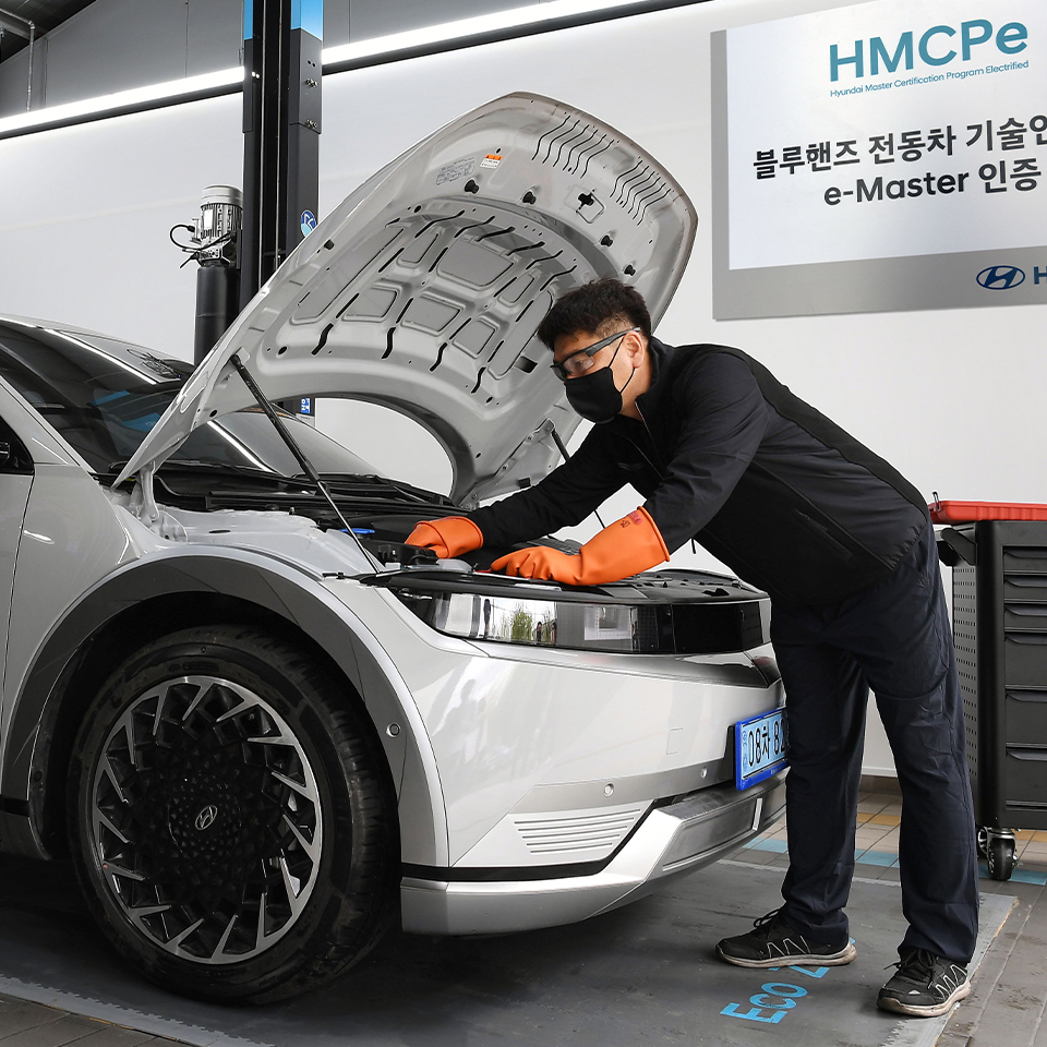 Understanding Electric Car Servicing… | Westside Auto